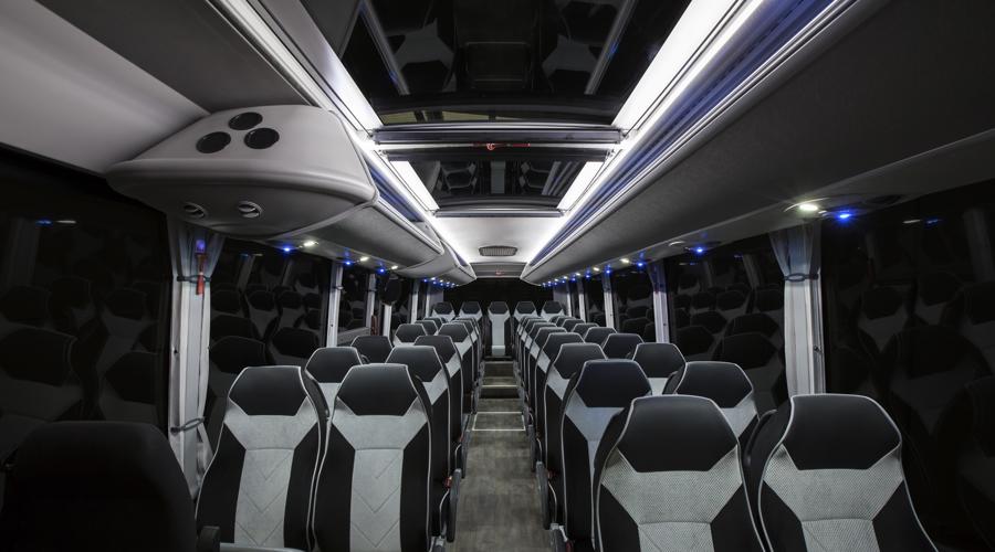 IVECO INDCAR NEXT - AirPullman Noleggi